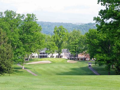 Lakeview Golf Resort • Tee times and Reviews | Leading Courses