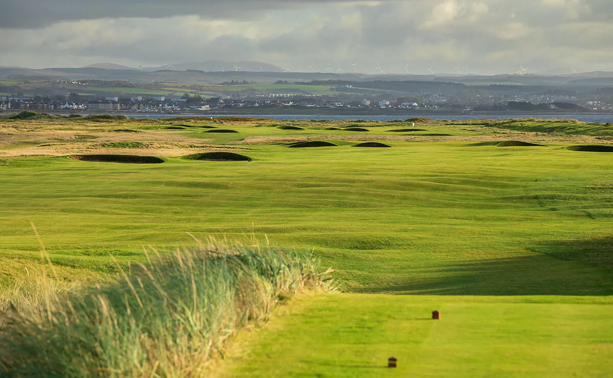 Troon Golf Logo